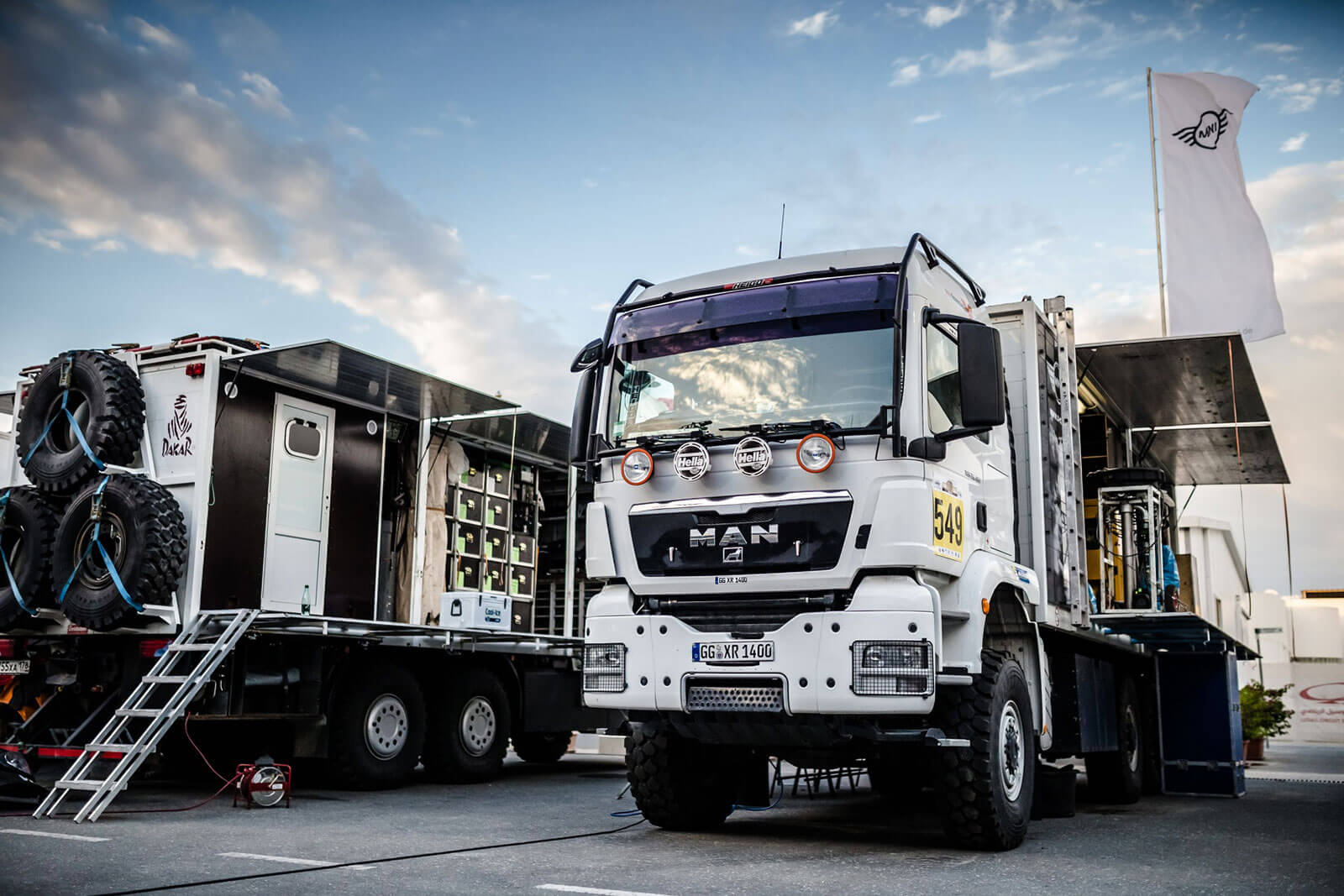 Support Truck At Dakar Wo Die Besten Piloten An Ihre Grenzen Stoßen