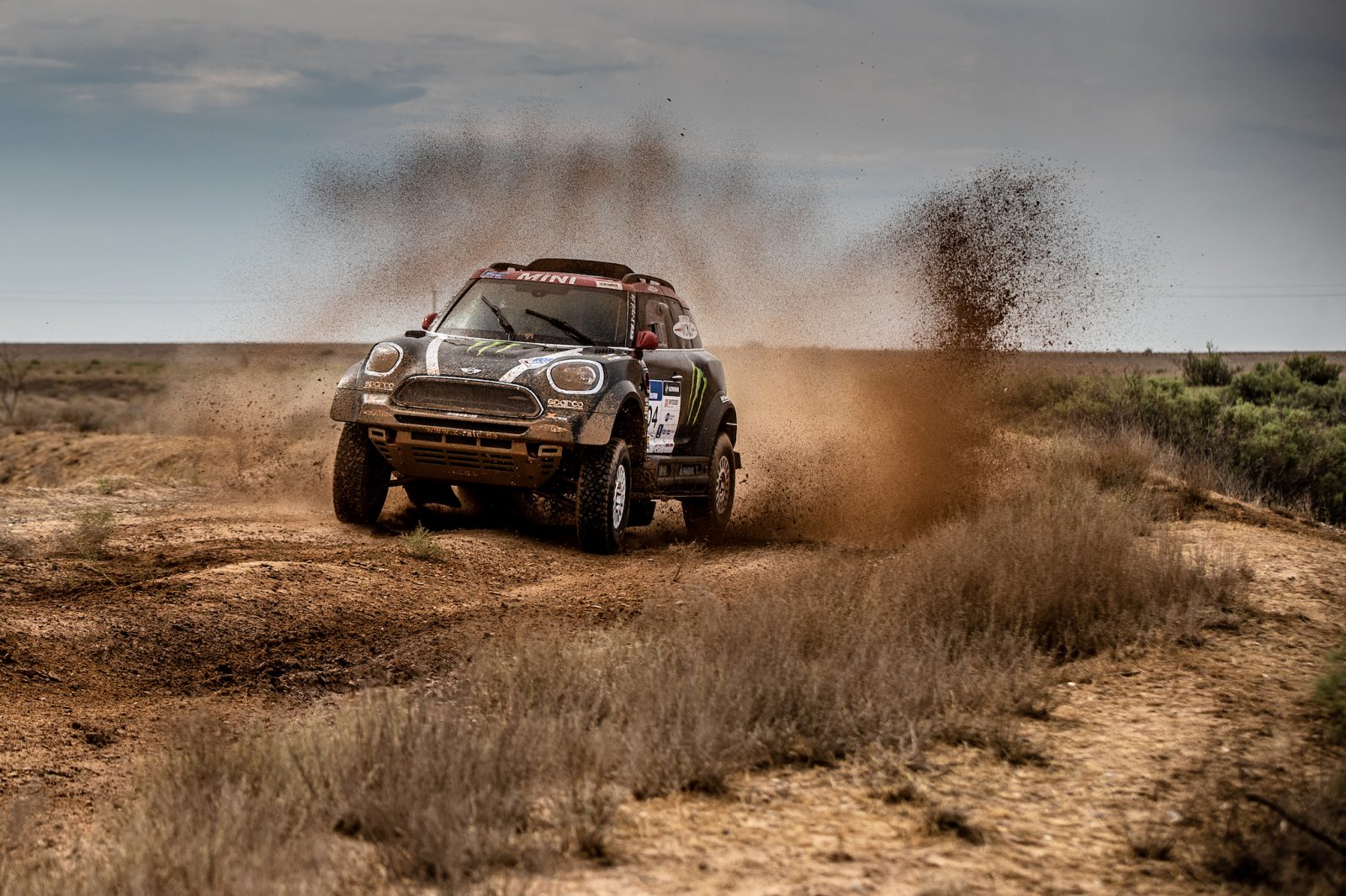 Silk Way Rally: MINI John Cooper Works Rally holds the lead - X-raid Team