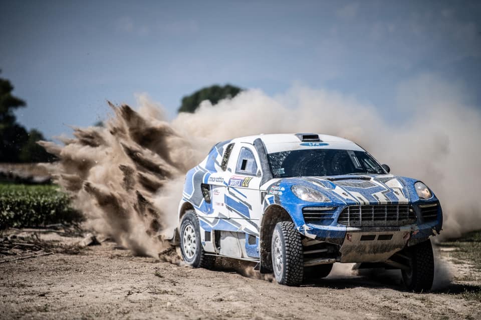 Rent/Buy - X-raid Team