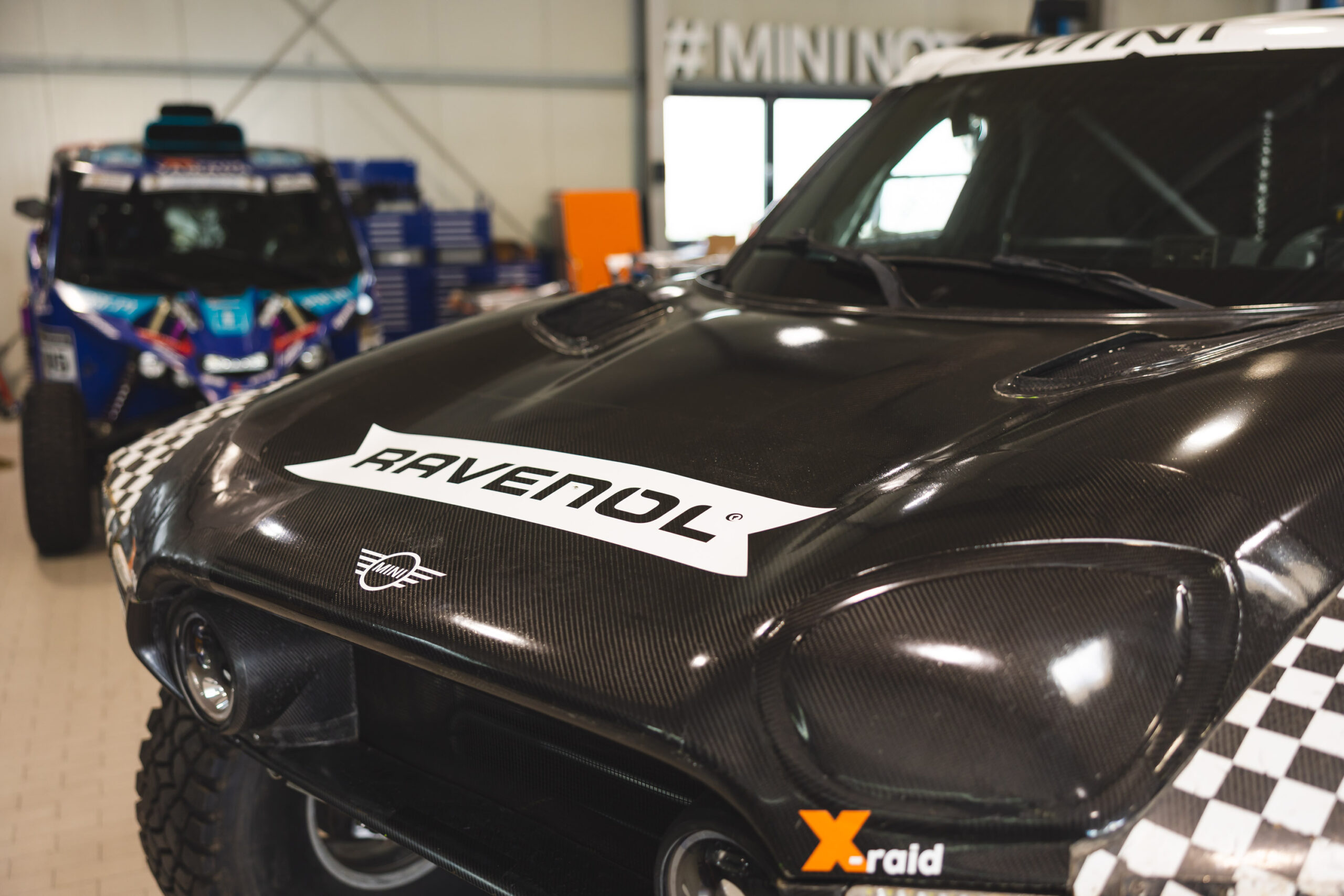 RAVENOL becomes technical partner of the X-raid team - X-raid Team